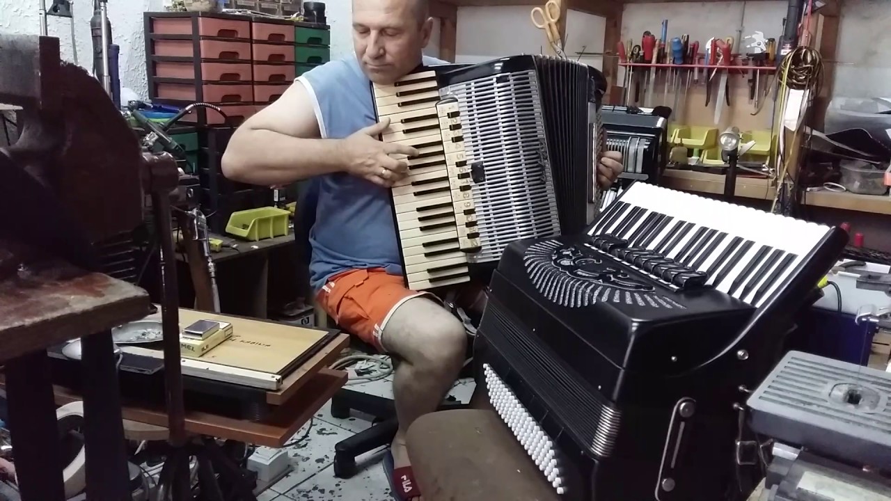 Super Stradella Special - YouTube