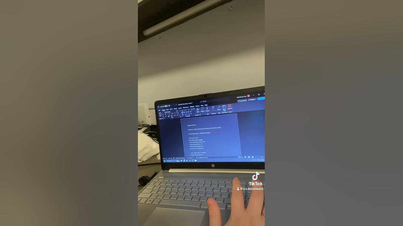 How do i as a blind person use a laptop with JAWS screen reader? - YouTube