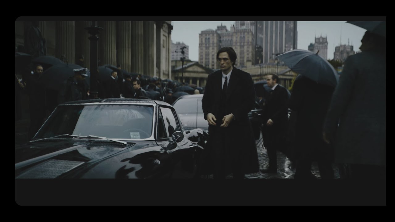 The Batman (2022) Bruce Wayne arriving at the funeral scene. - YouTube