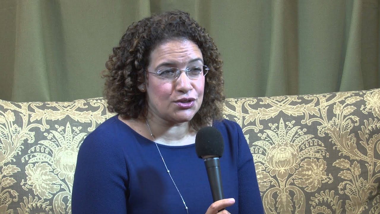 Adria Goodson 2014 TEDxBeaconStreet Interview - YouTube