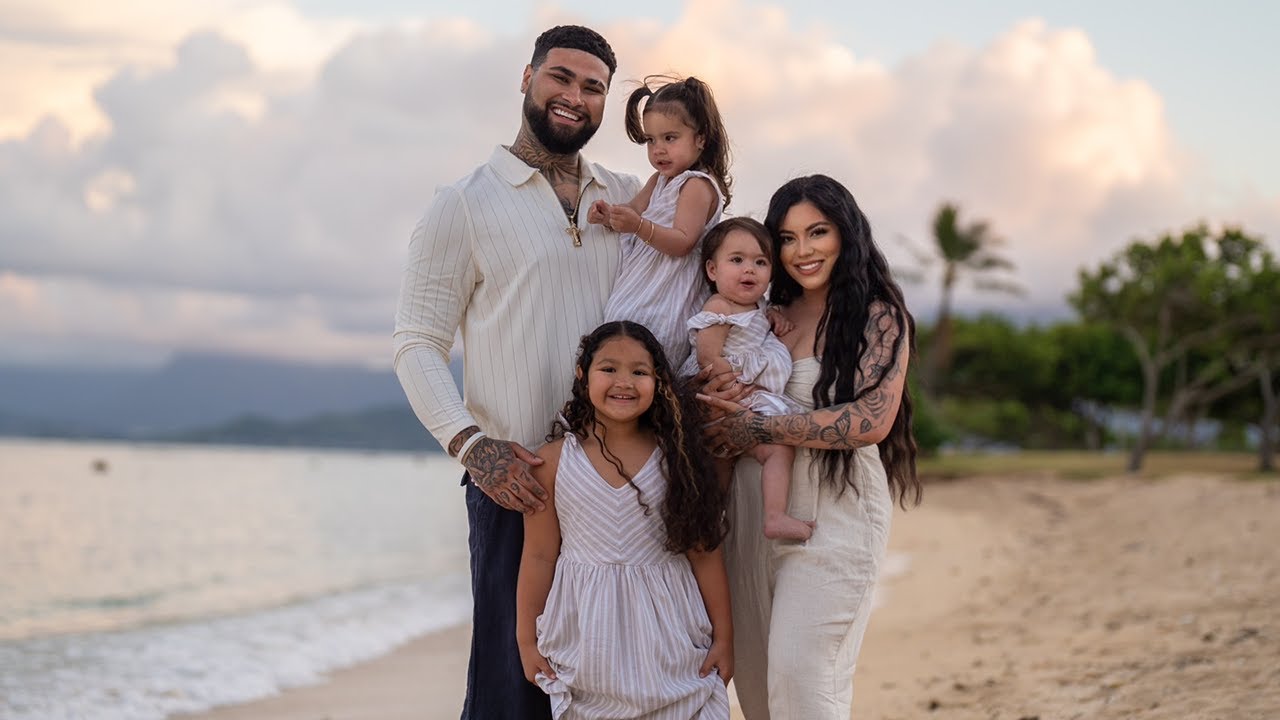 THE BANKS FAMILY’S NEW INTRO!!! - YouTube