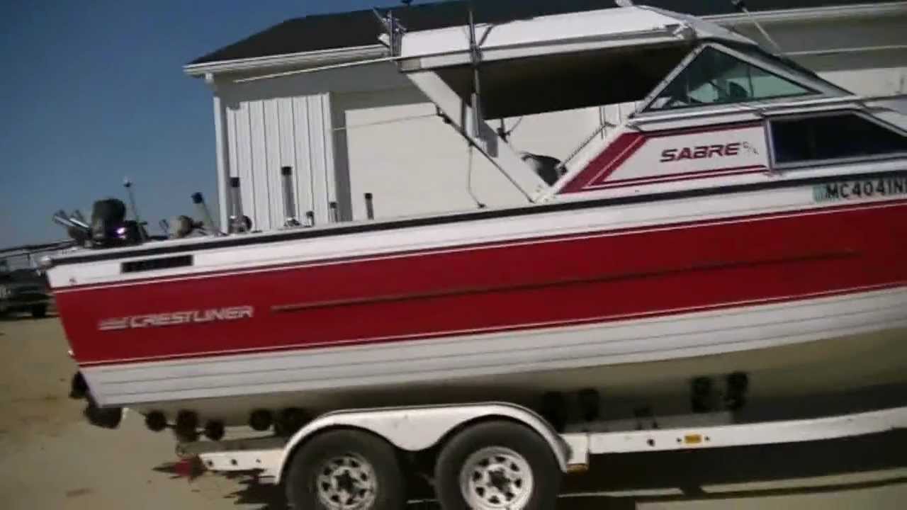 1988 22' Crestliner w/ Mercruiser 4.3, 9.9 4/S www.bees-sports.com ...