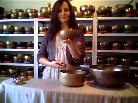 Syngeskåle introduktion - hvordan man spiller på en syngeskål ...