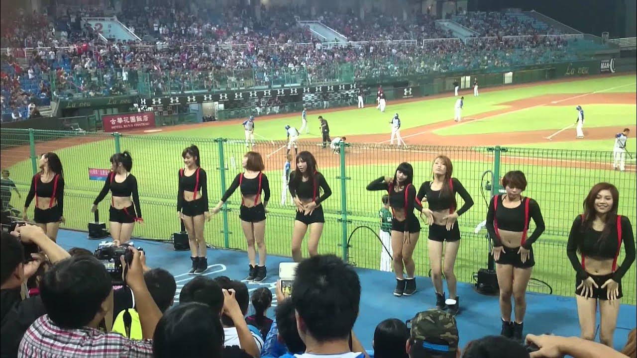 2014-10-05 Lamigirls中場表演 - YouTube