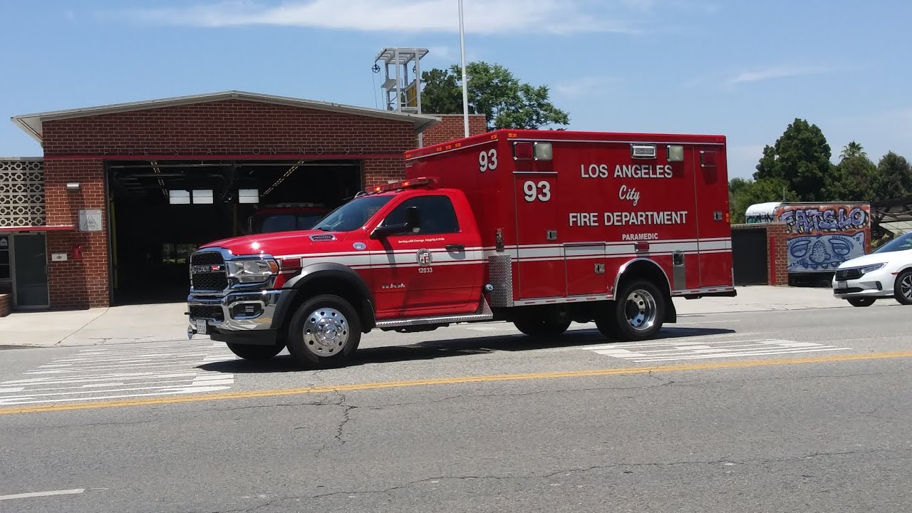 LAFD Rescue 93 Responding - YouTube