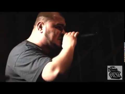 Yener Çevik - Sarhoşum canlı performans