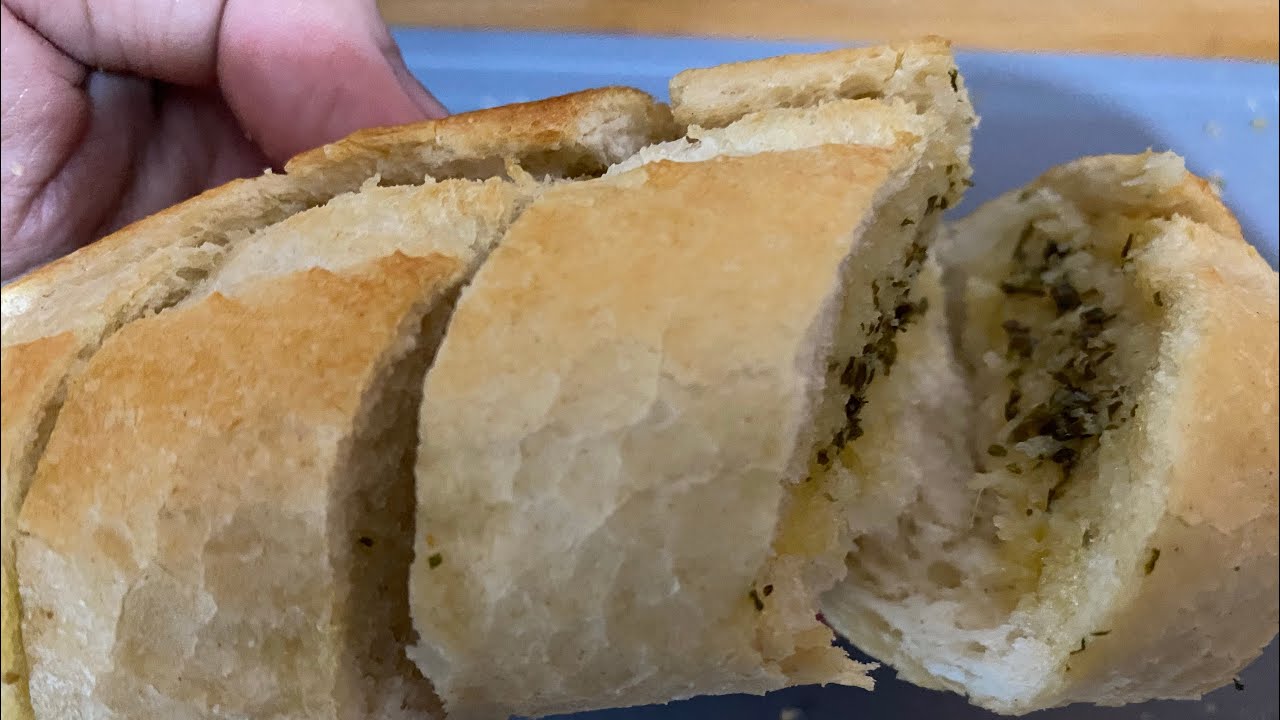 GARLIC BREAD - YouTube