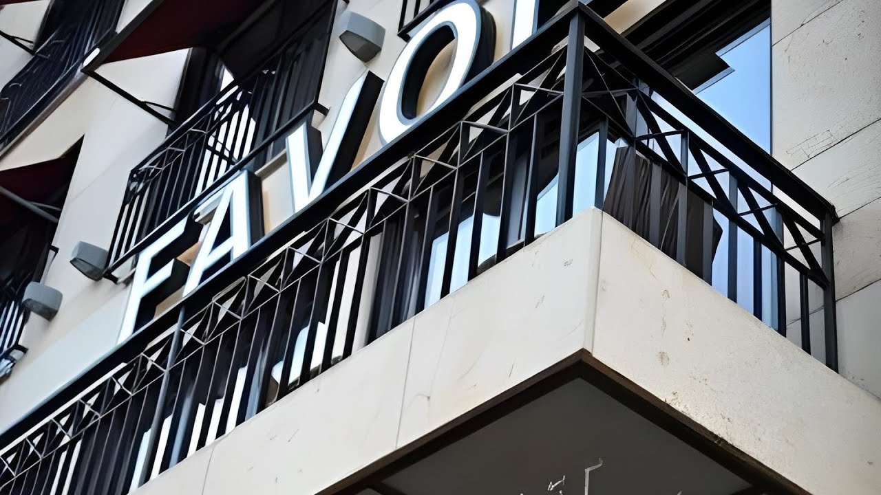 Hotel Favor | Dusseldorf, Germany | Hotel Review 🌟 - YouTube