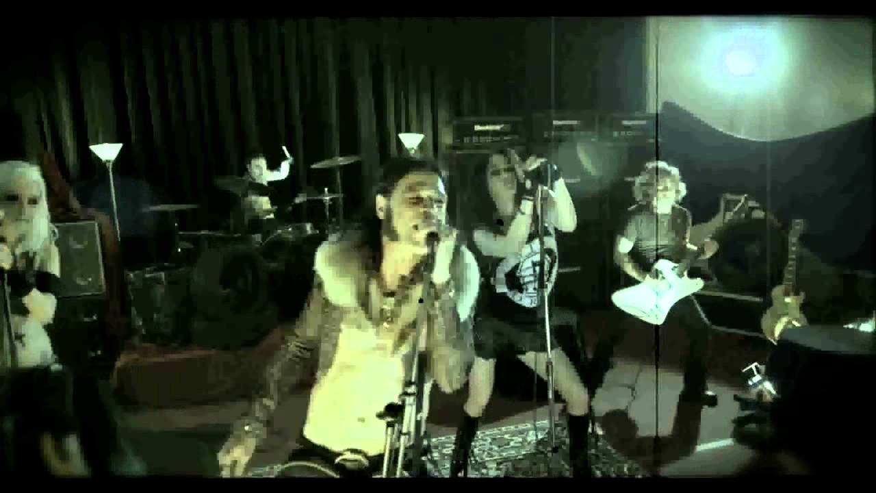 Beasto Blanco - 'Breakdown' (Official music video) - YouTube