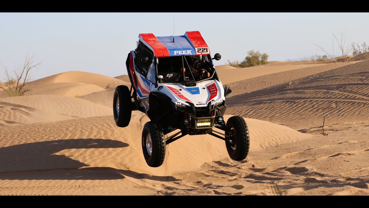 DESERT RACING Midnight at the Oasis - YouTube