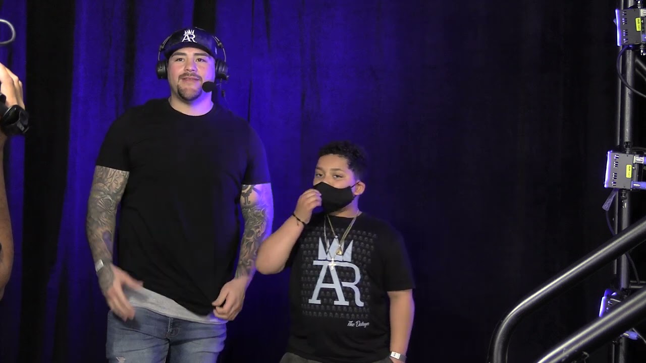 ANDY RUIZ AND HIS SON AJ EsNews Boxing - YouTube