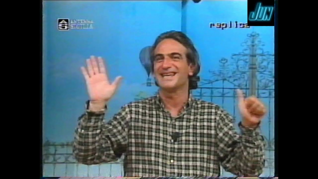 Massimo Spata Barzelletta Casco Mutande Tappo Rosy Bindi Eva Robin's ...