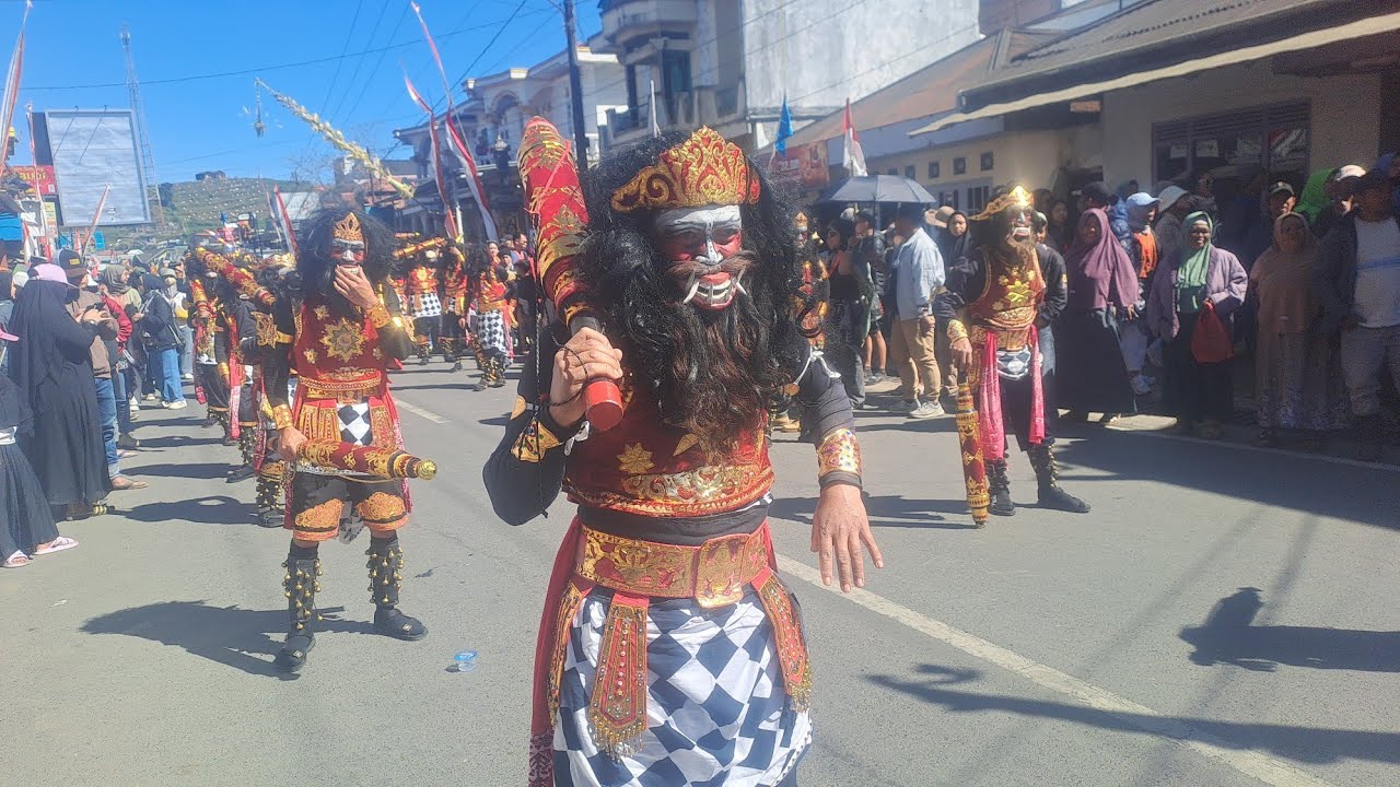 KIRAB BUDAYA ANAK BAJANG DIENG CULTURE FESTIVAL 2024 - YouTube