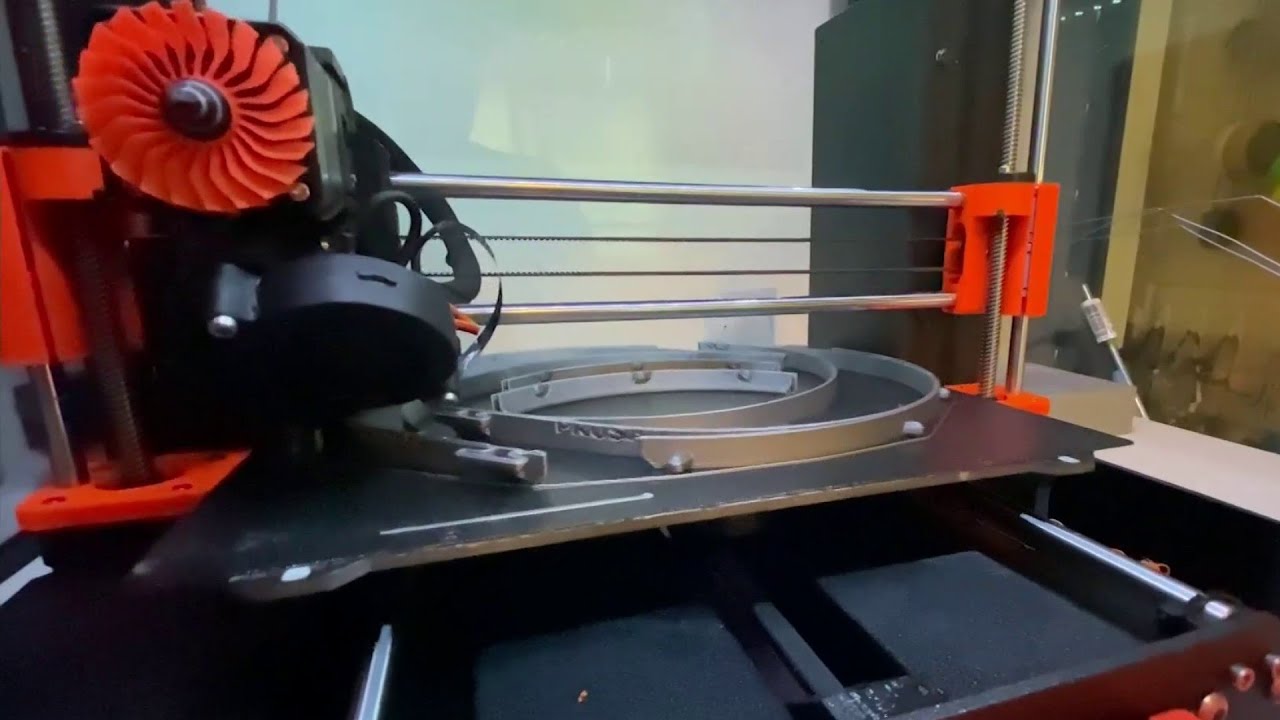 Got a 3D printer? Here’s how you can help local hospitals - YouTube