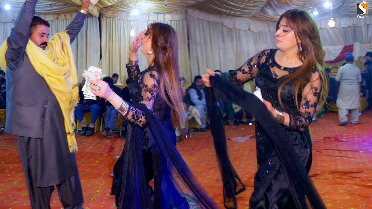Dhola Bahun Sohhna Jo Hoyun , Gul Mishal Dance Performance 2022 - YouTube