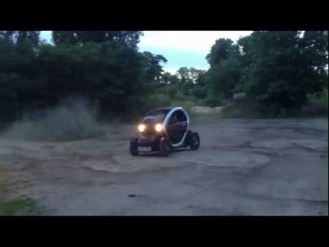 Renault Twizy Drift on Sand