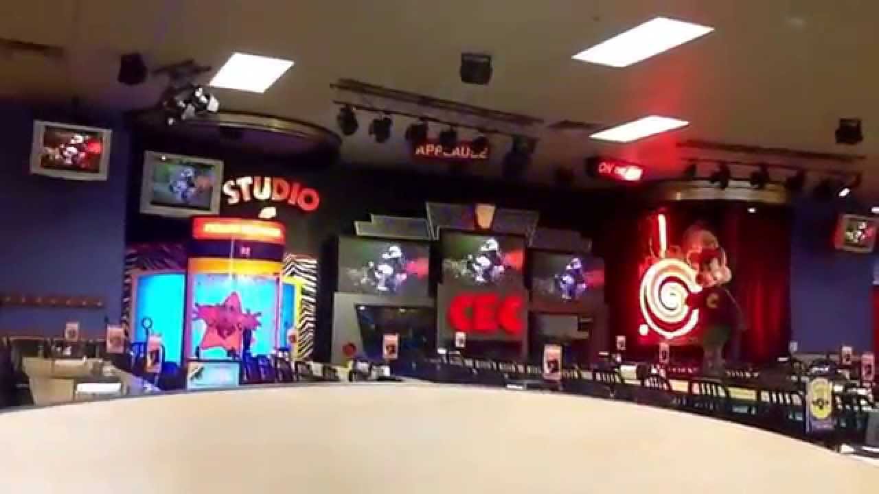 Chuck E Cheese Studio C Joliet 2013 - YouTube