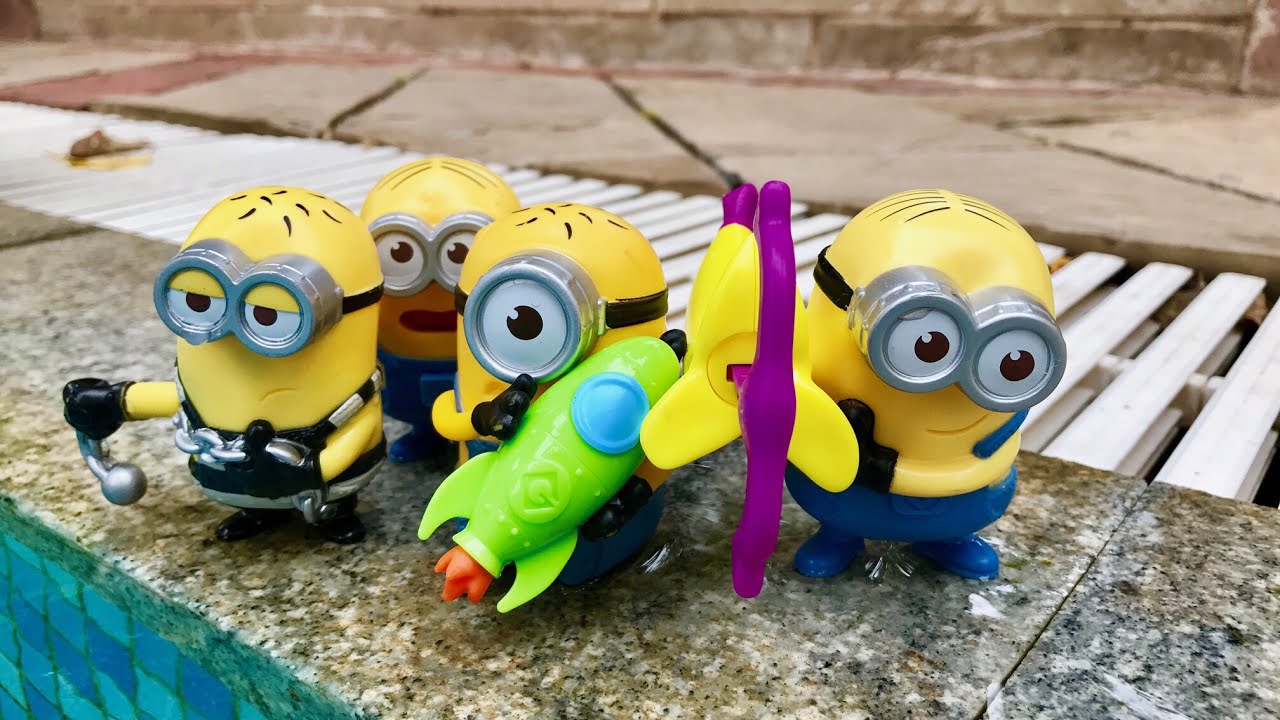 McDonald's Happy Meal Despicable Me 3 Minions Toys at the Pool - YouTube