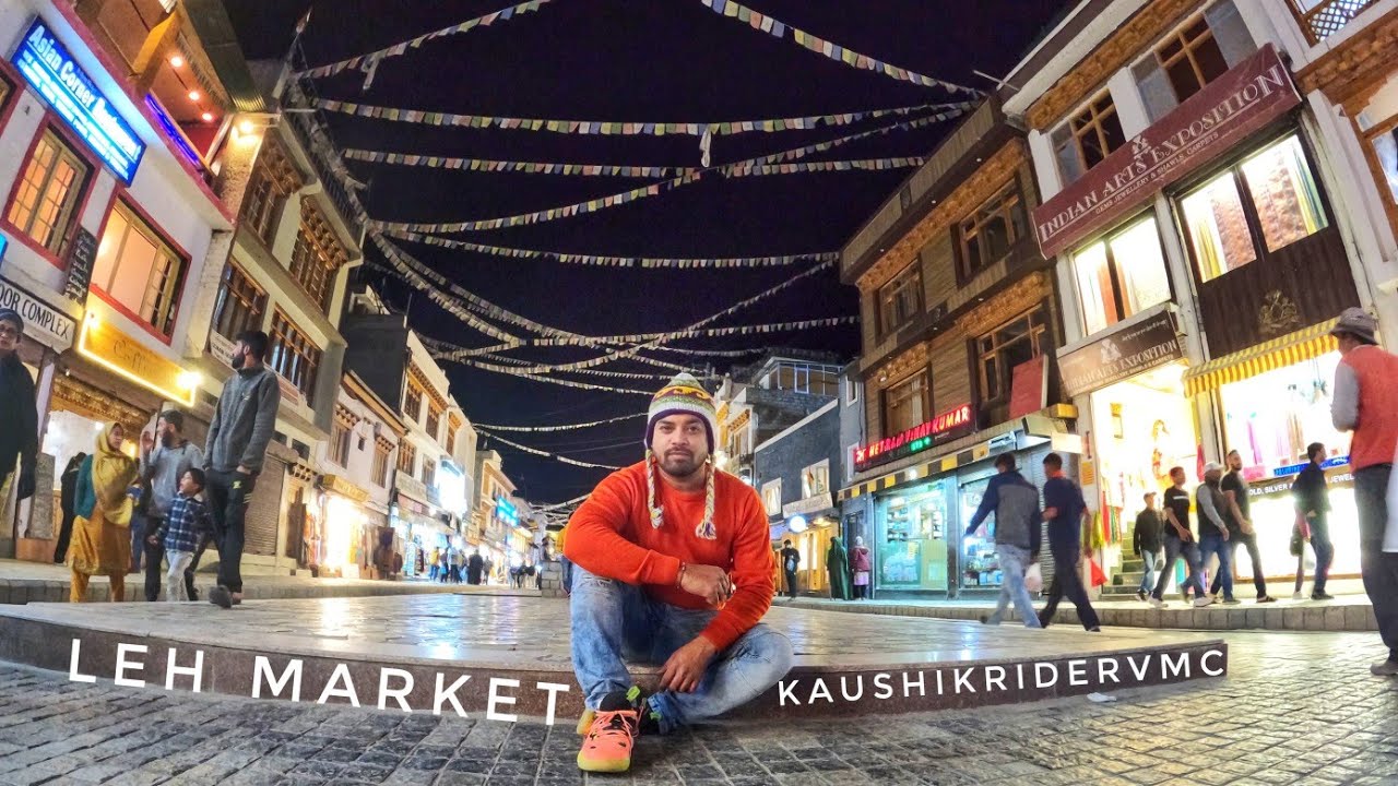 Shopping at Leh Market | Leh Ladakh Walking Street Main Bazaar | Road ...