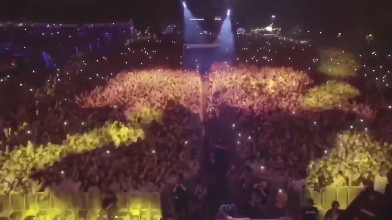 Travis Scott - Carousel First live performance (Osheaga 2018) - YouTube