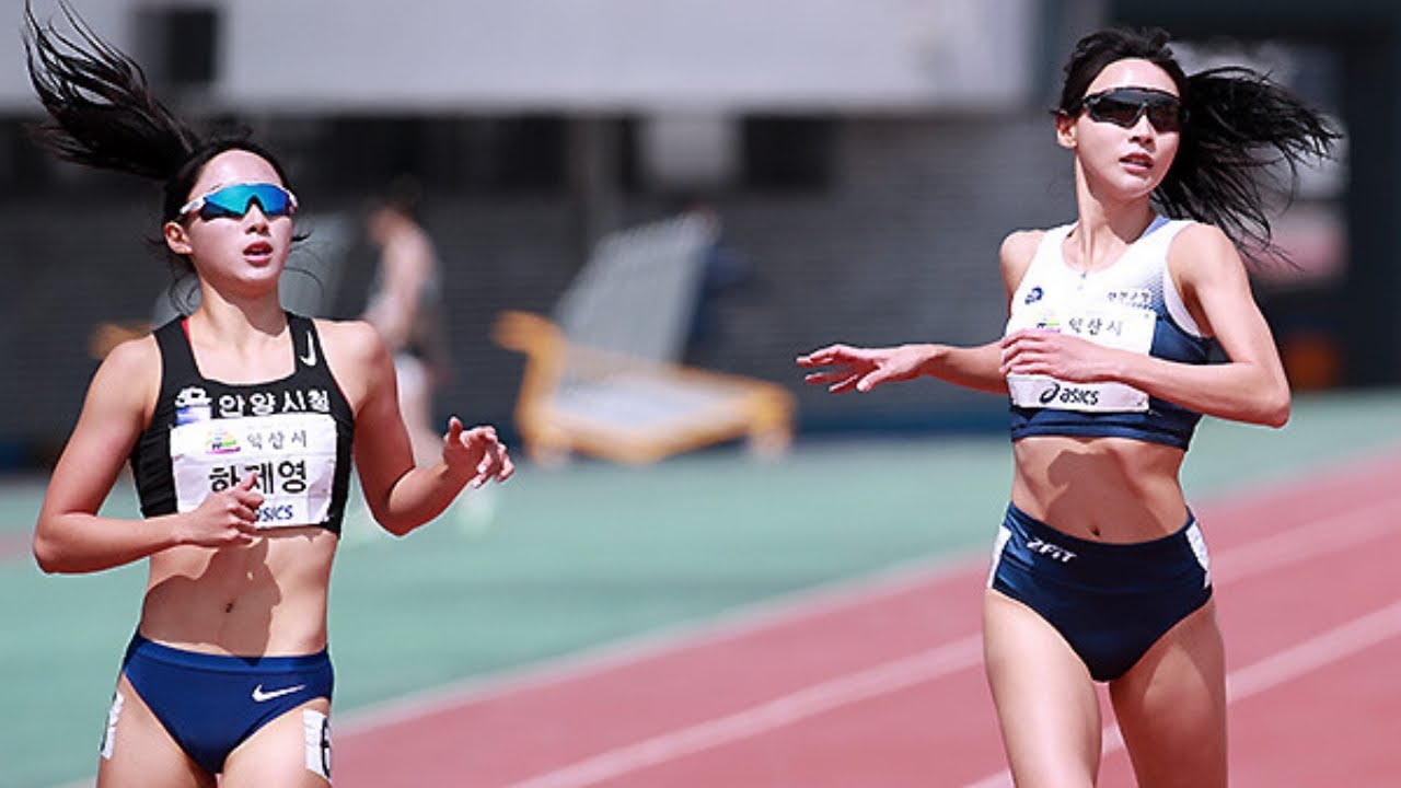 [4K] ‘시즌 첫 출전’ 진천군청 김민지 주종목 400m 달렸다! '육상 카리나' 순위와 기록은? [2023 Amazing KTFL 익산] - YouTube