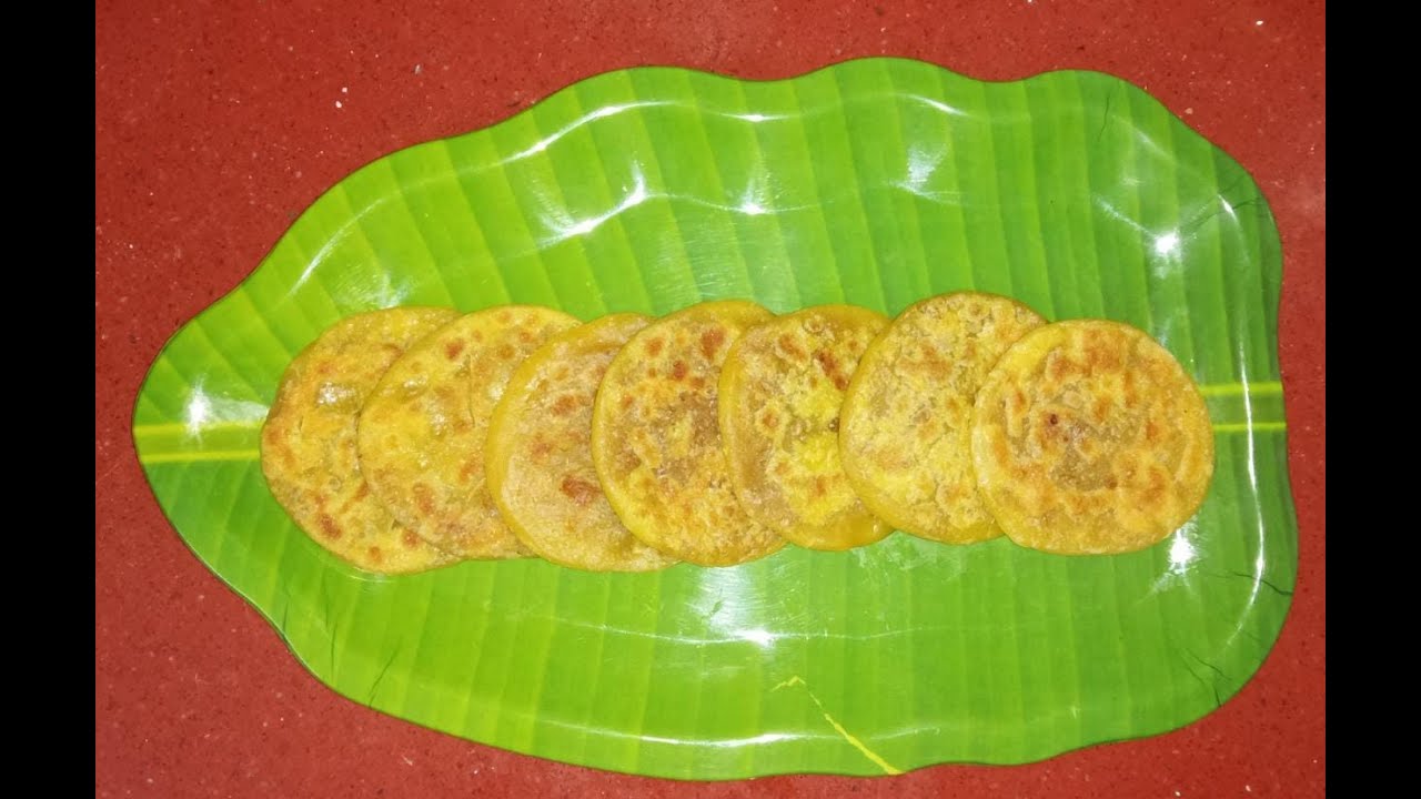 Sweet Boli | Paruppu Boli | Paruppu Coconut Boli | English - YouTube