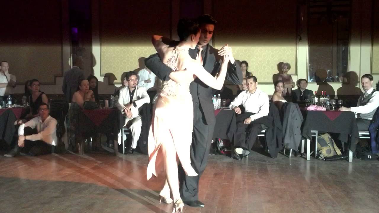 Carla Mazzolini & Gaspar Godoy - YouTube