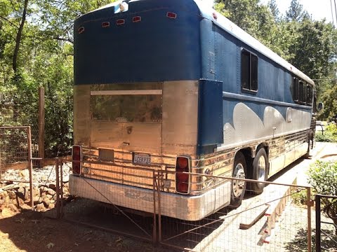 1975 MCI Bus Conversion Tour (Part 2 of 2) - YouTube