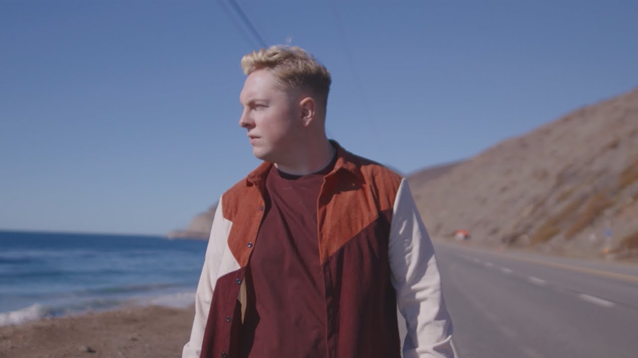 Justin McCormick - Miss You When I'm Lonely (Official Music Video ...