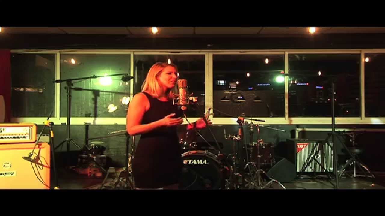 The Weeknd - Can't Feel My Face Cover by Moran Uliel - YouTube