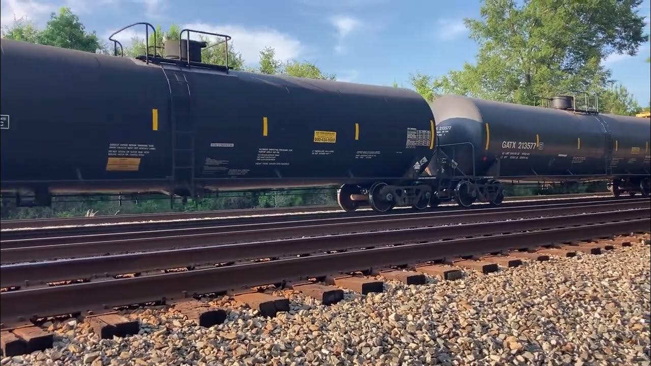 CSX M400 NB Manifest Train - YouTube