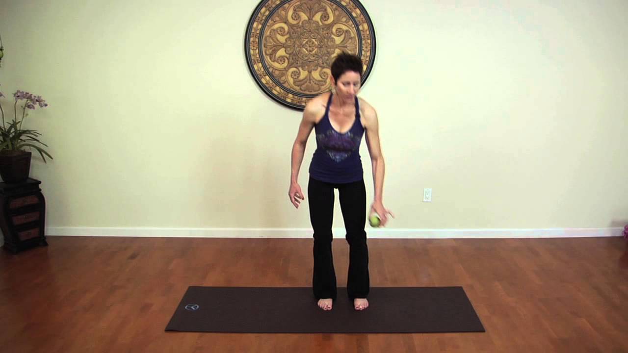 The Strength & Stretching Exercises for the Hand When in the Workplace ...