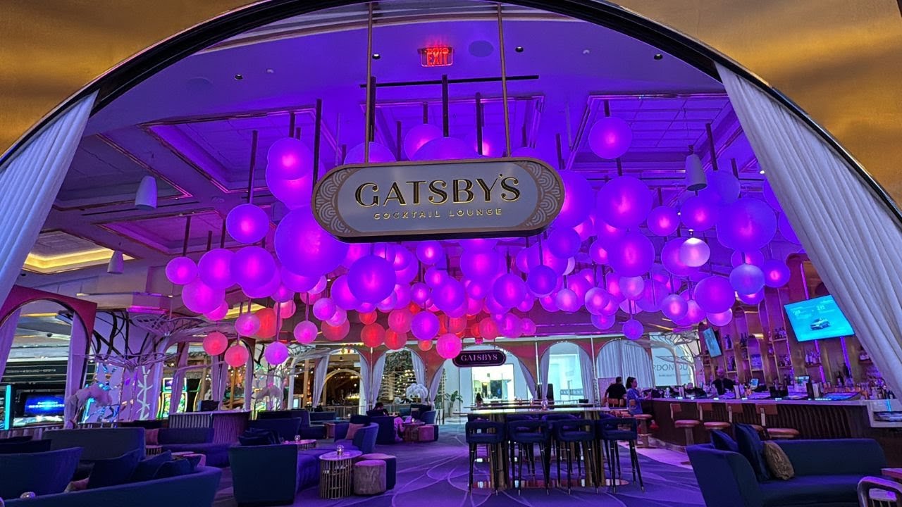 Gatsby's Cocktail Lounge Located inside Resorts World Las Vegas - YouTube