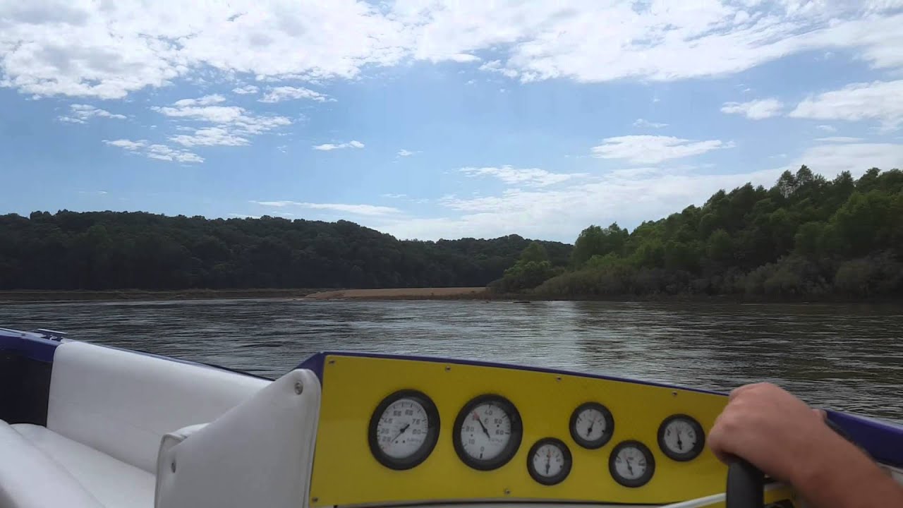Scorpion Venom jet boat July 2015 Gasconade River - YouTube