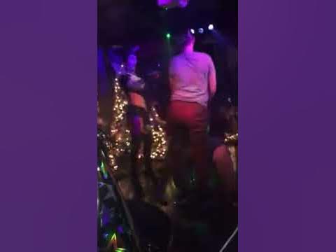 Birthday lap dance 😍 - YouTube