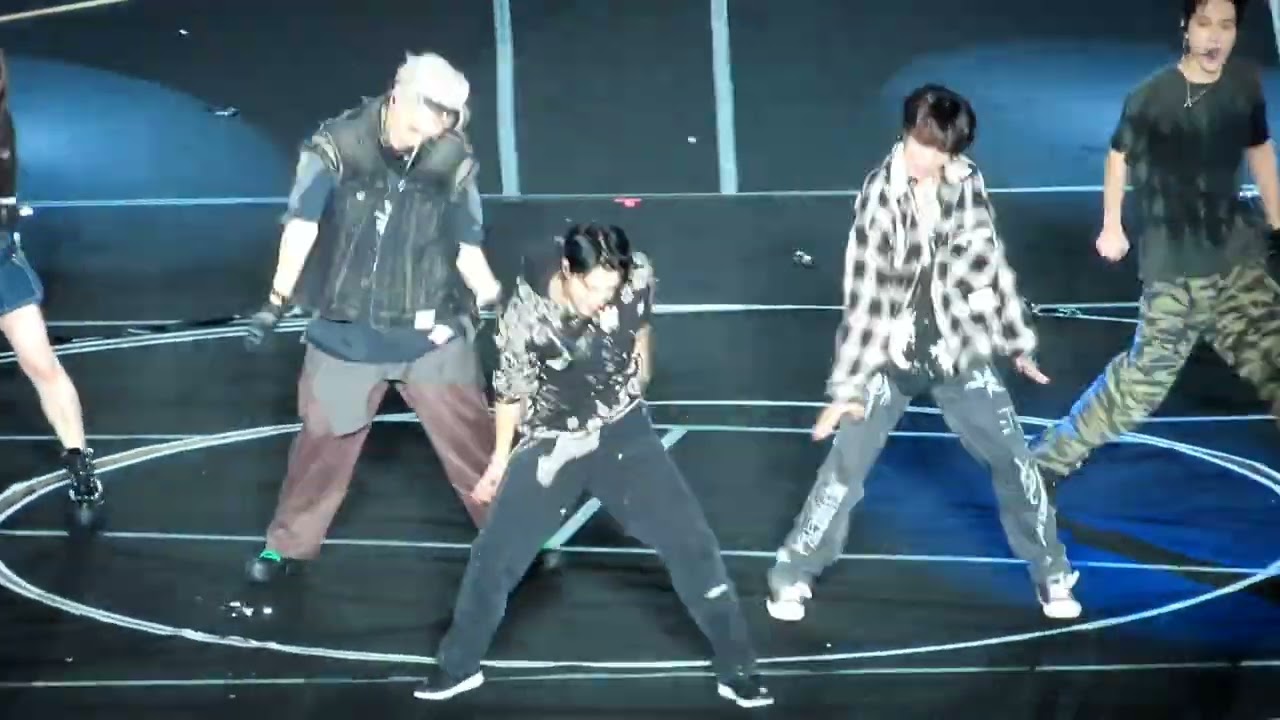 220820 SMTOWN LIVE ZOO JENO focus (1) - YouTube