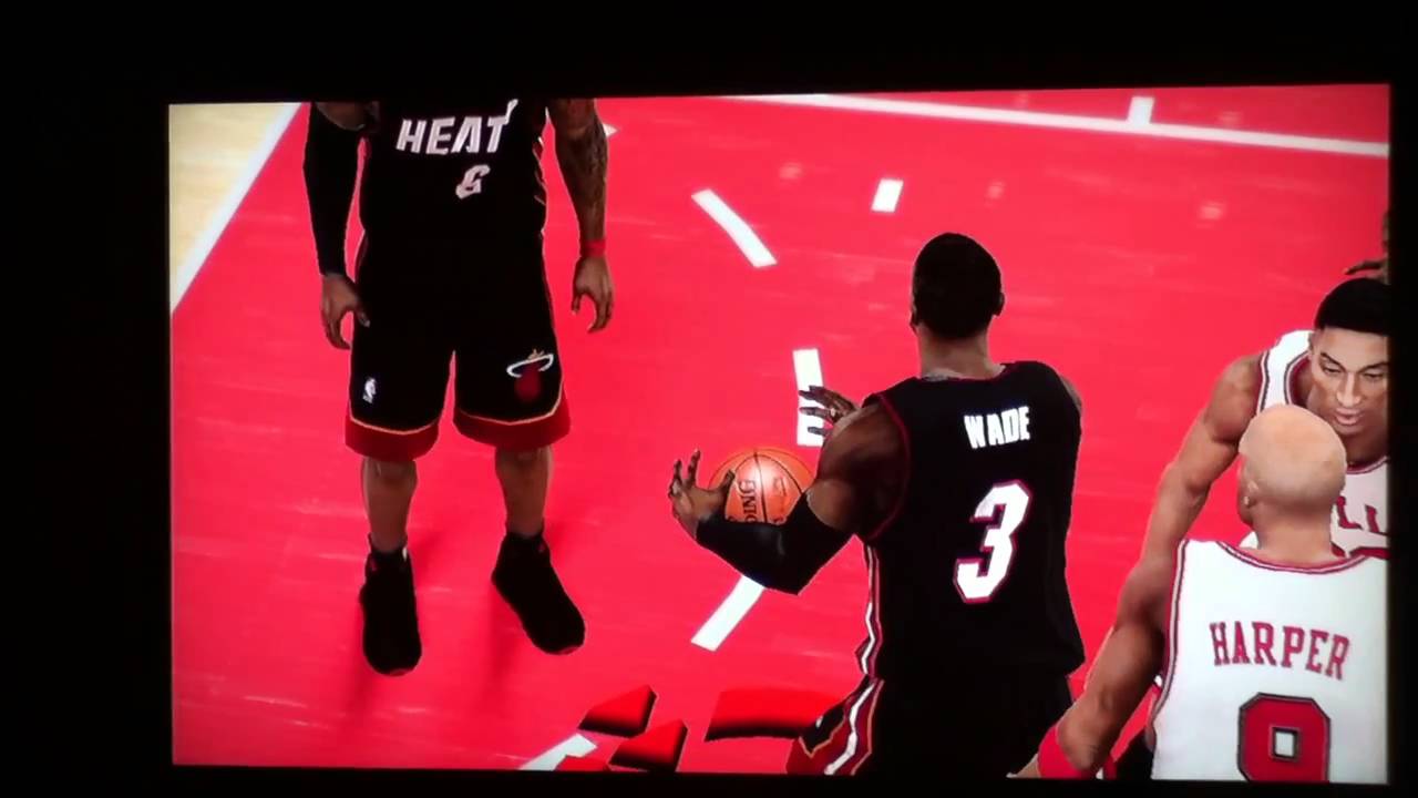 Michael Jordan blocks Lebron James - YouTube