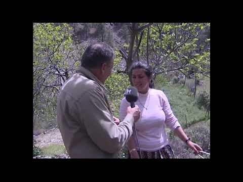 Çift süren, ekin eken, doğada doğal yaşayan köylü kadını