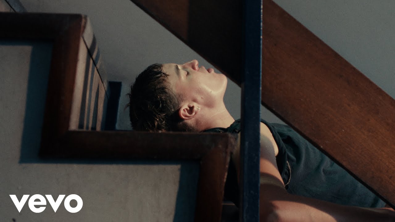 Tiberius b - New Life - YouTube