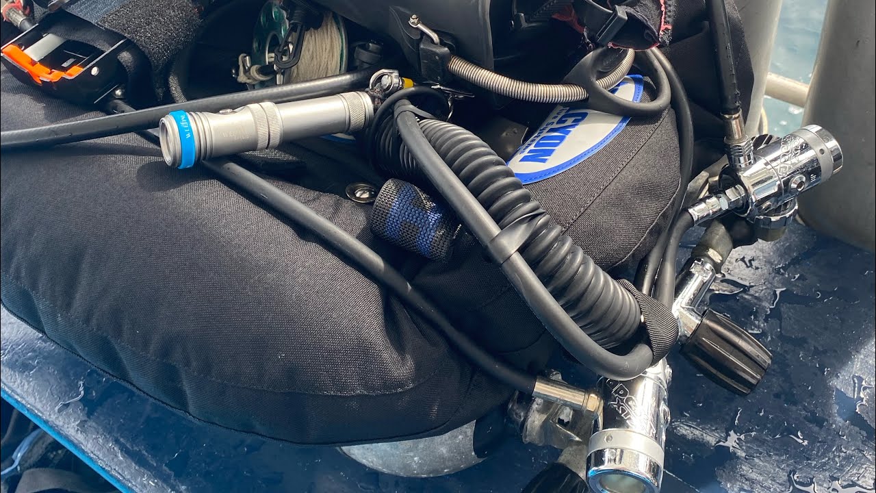Twin set - Scuba diving - YouTube