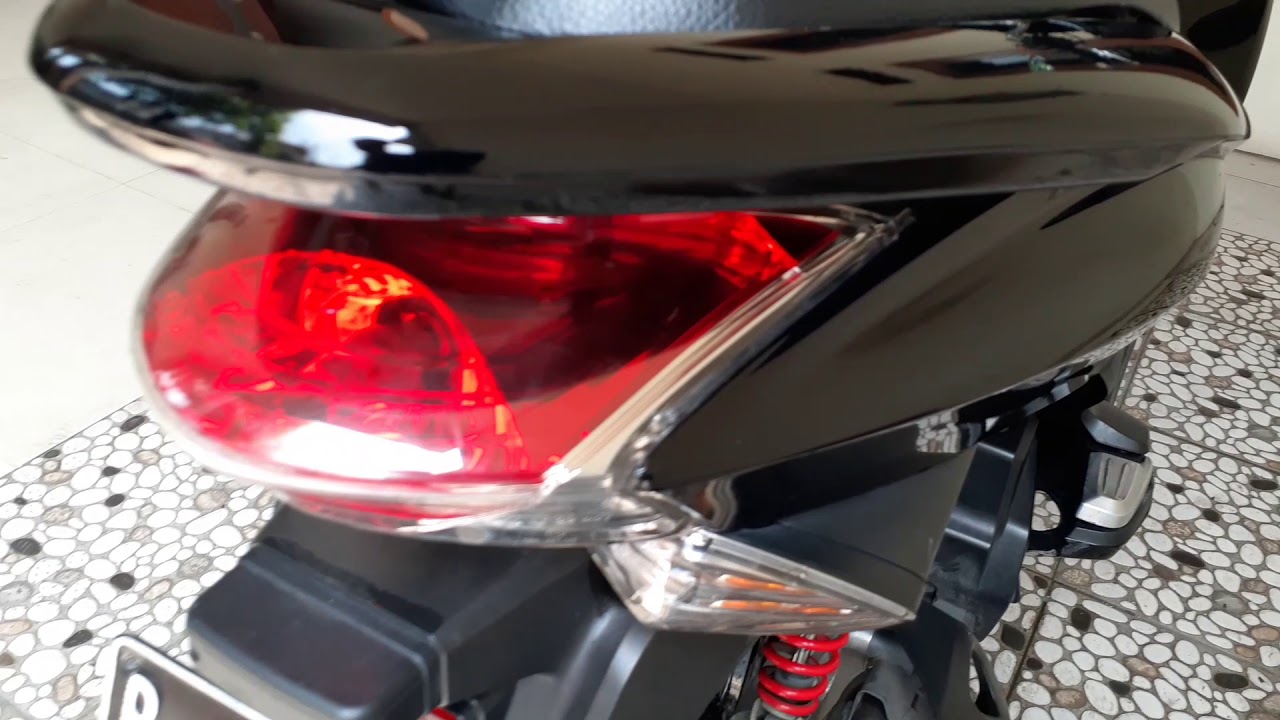 Pcx thailand built up repaint black solid - YouTube