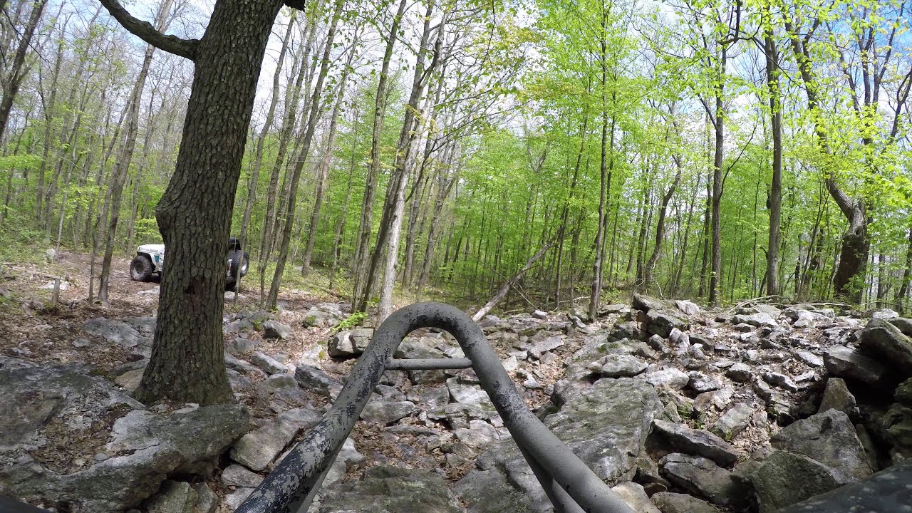 Completely sideways on path at AOAA in 4K - YouTube