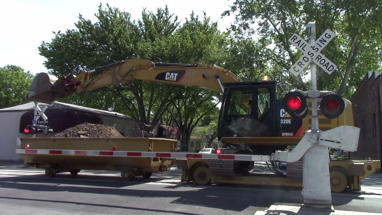 D St. Railroad Crossing, UP MoW Track Backhoe Machine Heading To Haggin ...