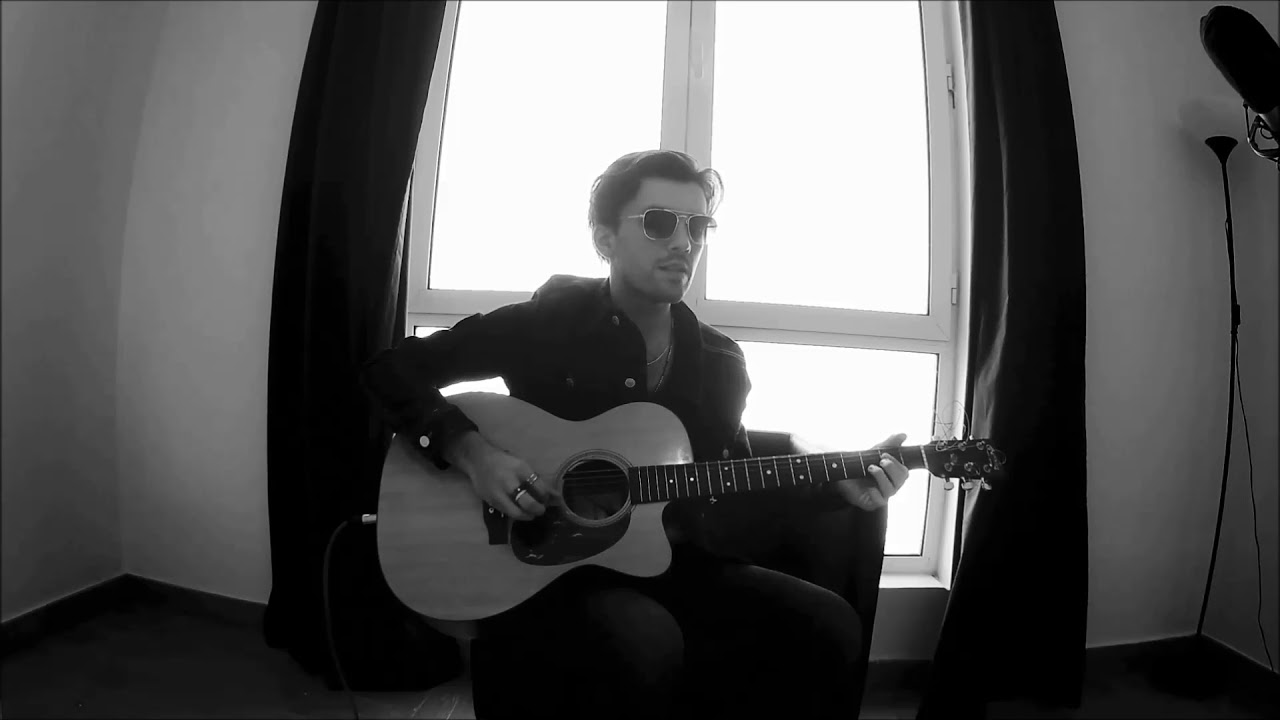 Looking Glass - The La's (Cover) by Scott Beaton - YouTube