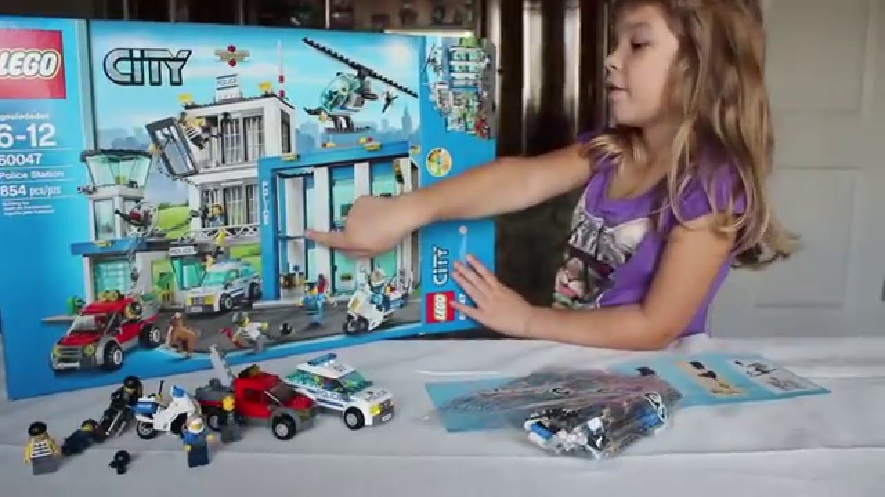 Lego City 60047; Police Station (Helicopter) - YouTube