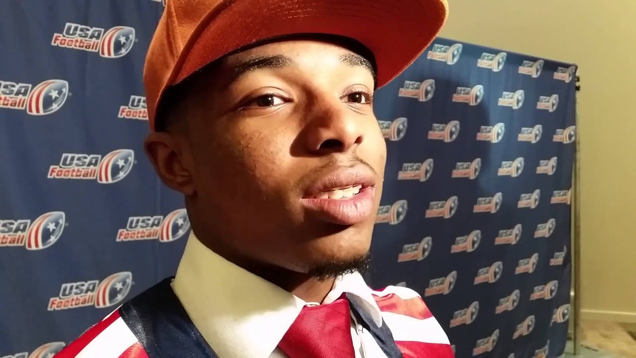 Texas signs Aledo's Ryan Newsome - YouTube