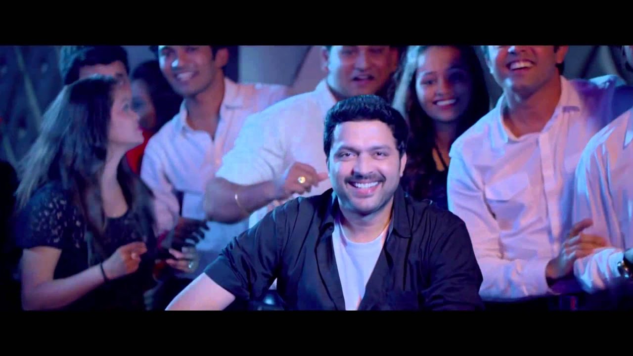 Classmates Official Trailer #2 Marathi Movie Sai Tamhankar, Sonalee ...