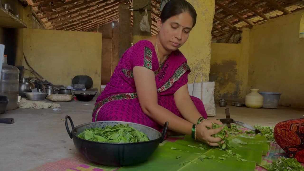 Home made Paneer with palak Roti|Palak Paneer Roti Recipe|home Paneer ...