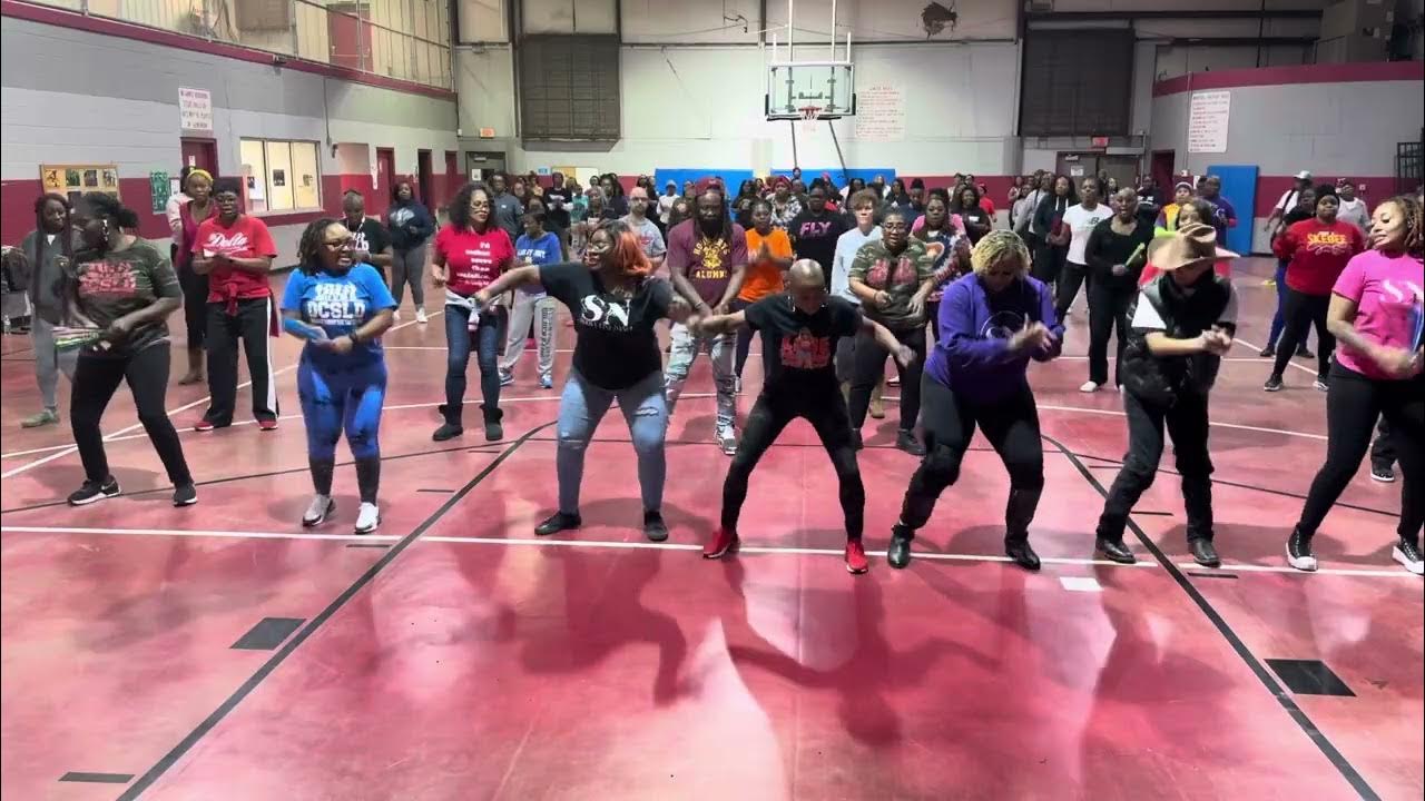 Lil Weight Line Dance - YouTube