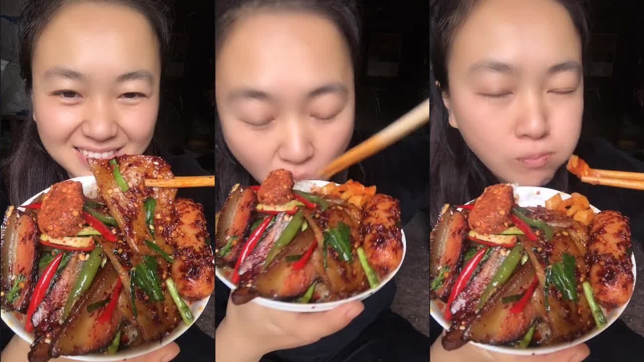 ASMR MUKBANG Rural LUNCH, Rice with Spicy Pork and Chicken, Raw Chilli ...